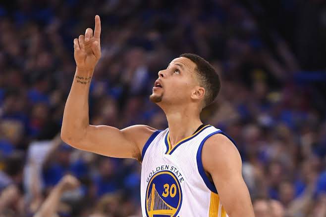 Curry 73 Win Warriors: A Historic Season Recap